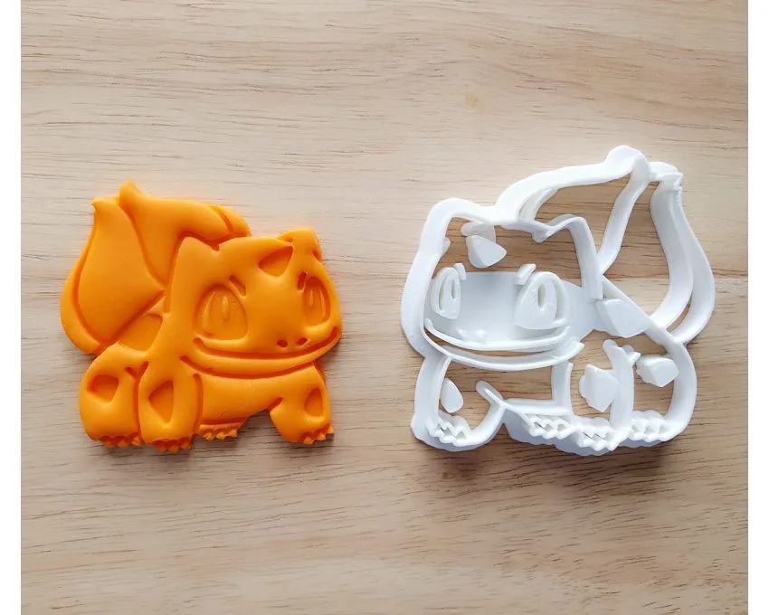 Bake Adorable Pokemon Cookies with a Bulbasaur Cookie Cutter ...